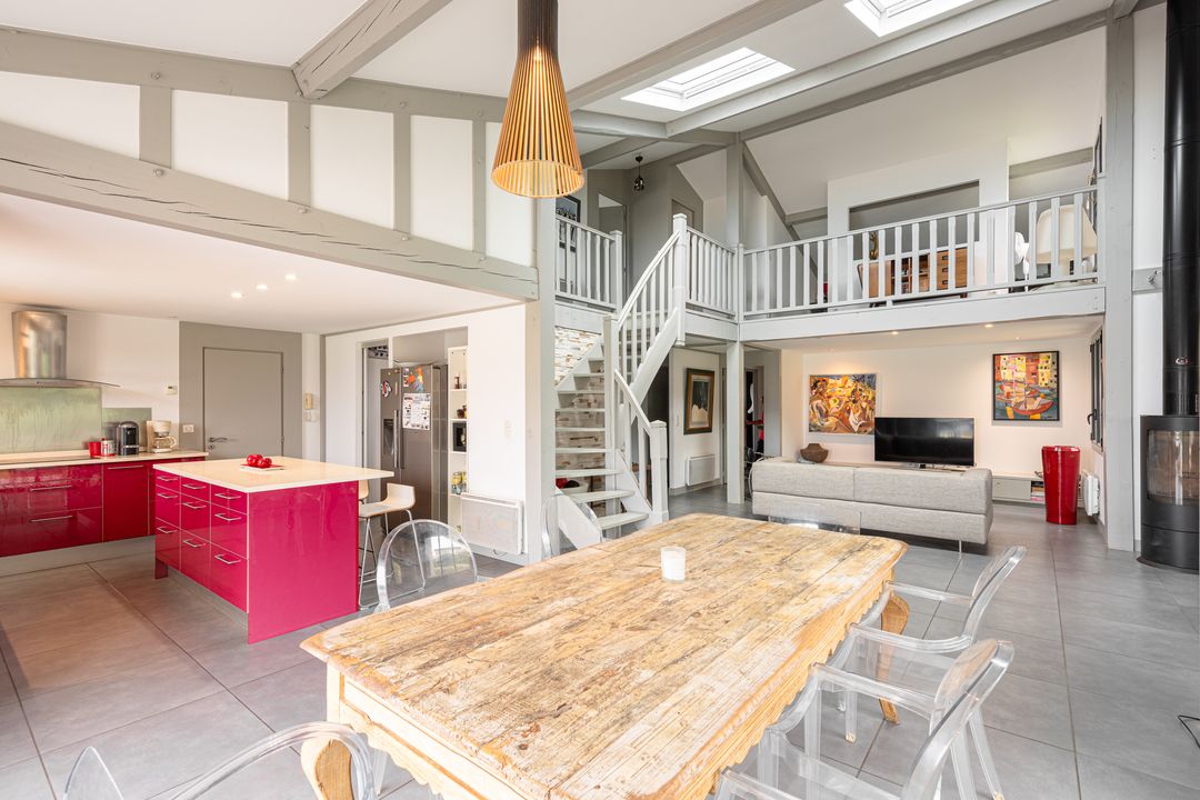 Breteuil Remarkable Homes